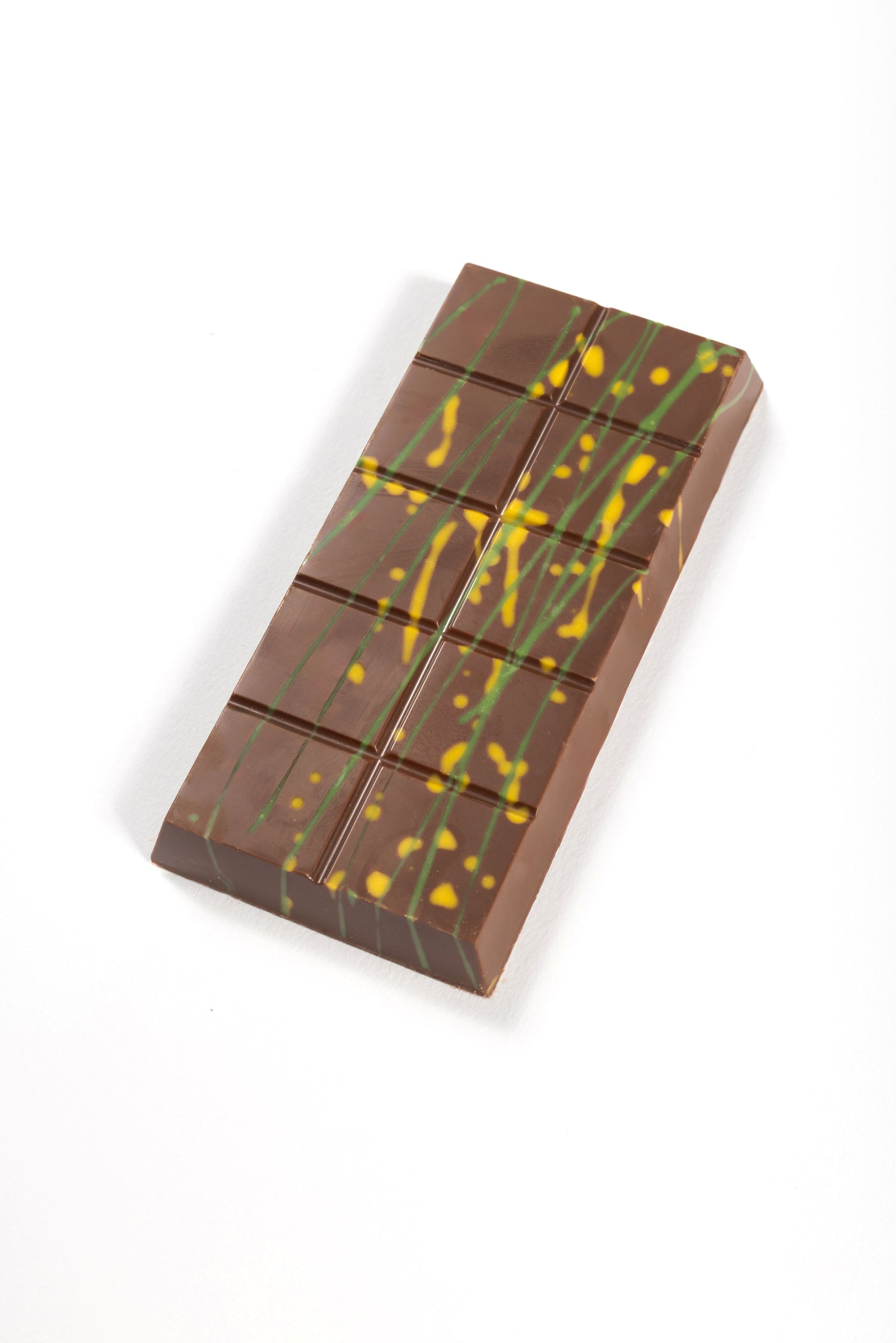 Kunafa Chocolate Bar with Premium Pistachios - Rifai UK